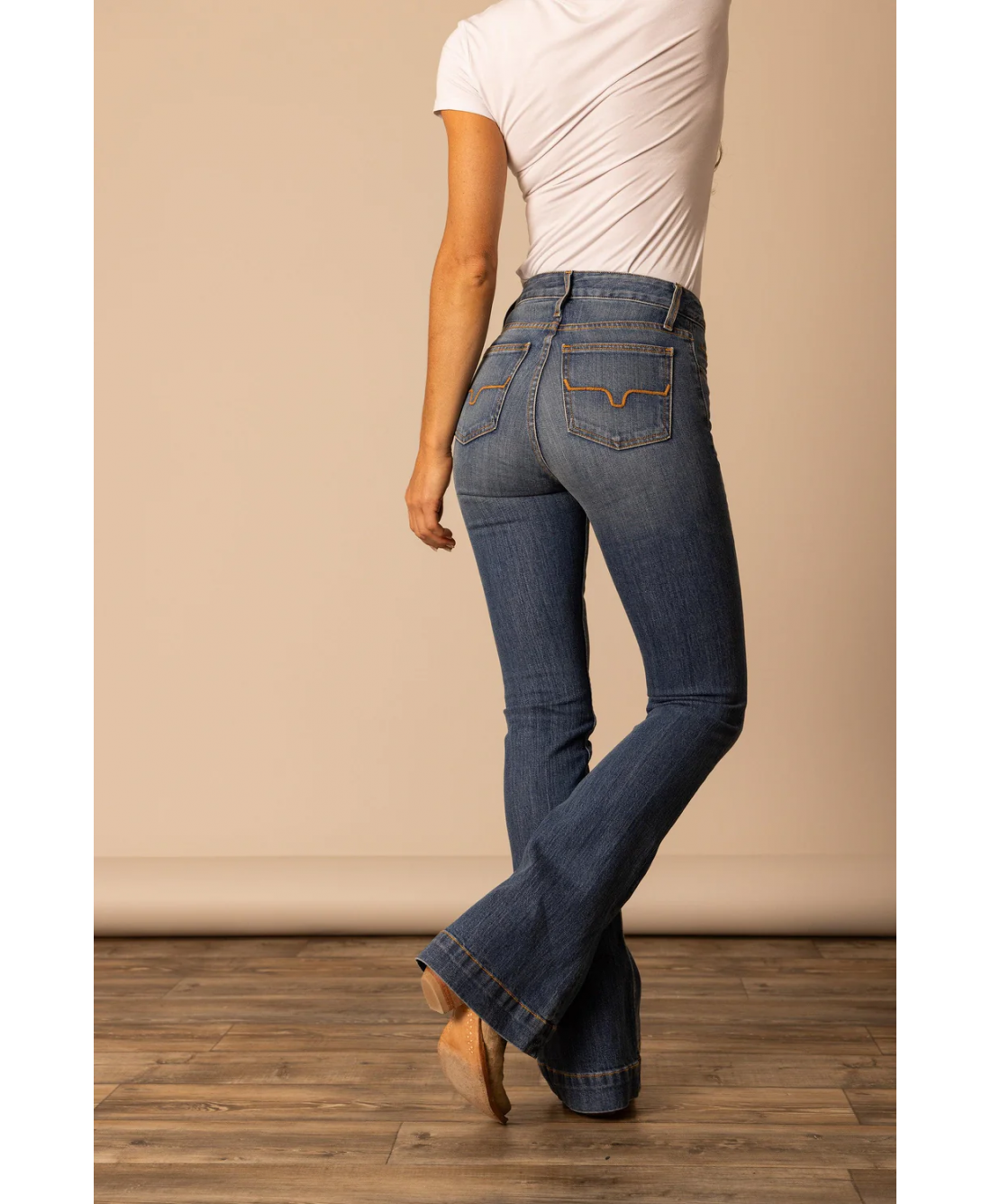 Kimes Ranch Jeans - Jennifer Mid Wash Women's